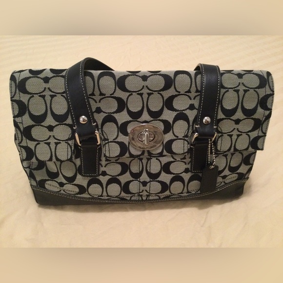 Coach | Bags | Coach Hampton Signature Flap Satchel Smoke Free And Pet ...